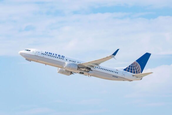 NTSB Report Links United 737 Strike To Rogue Weather Balloon ...